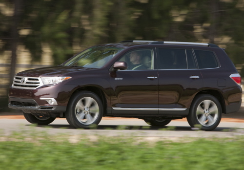 Extras make 2012 Toyota Highlander a great family crossover